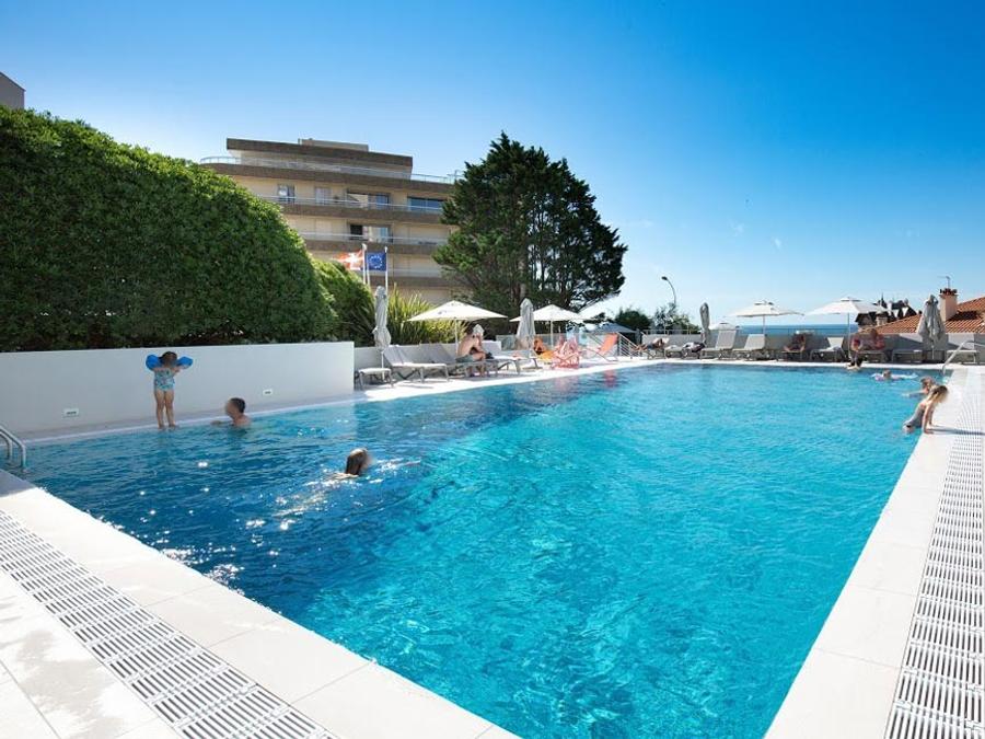 Hôtel & Résidence Le Grand Large, 3* | Atlantique Sud - Biarritz ...