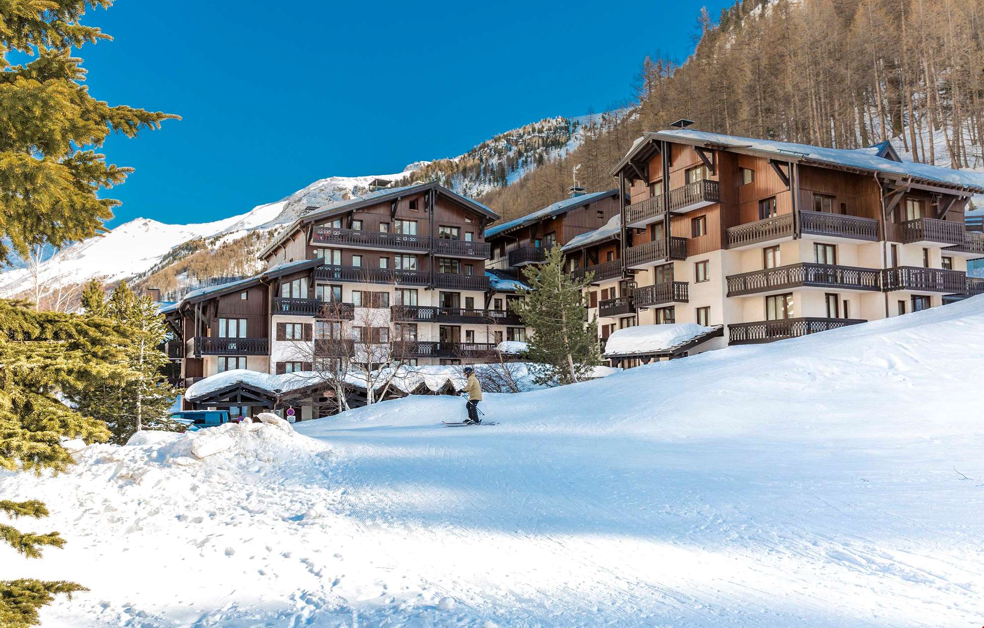 Résidence Essentielle Les Hauts du Rogoney | Alpes et Savoie - Val d ...