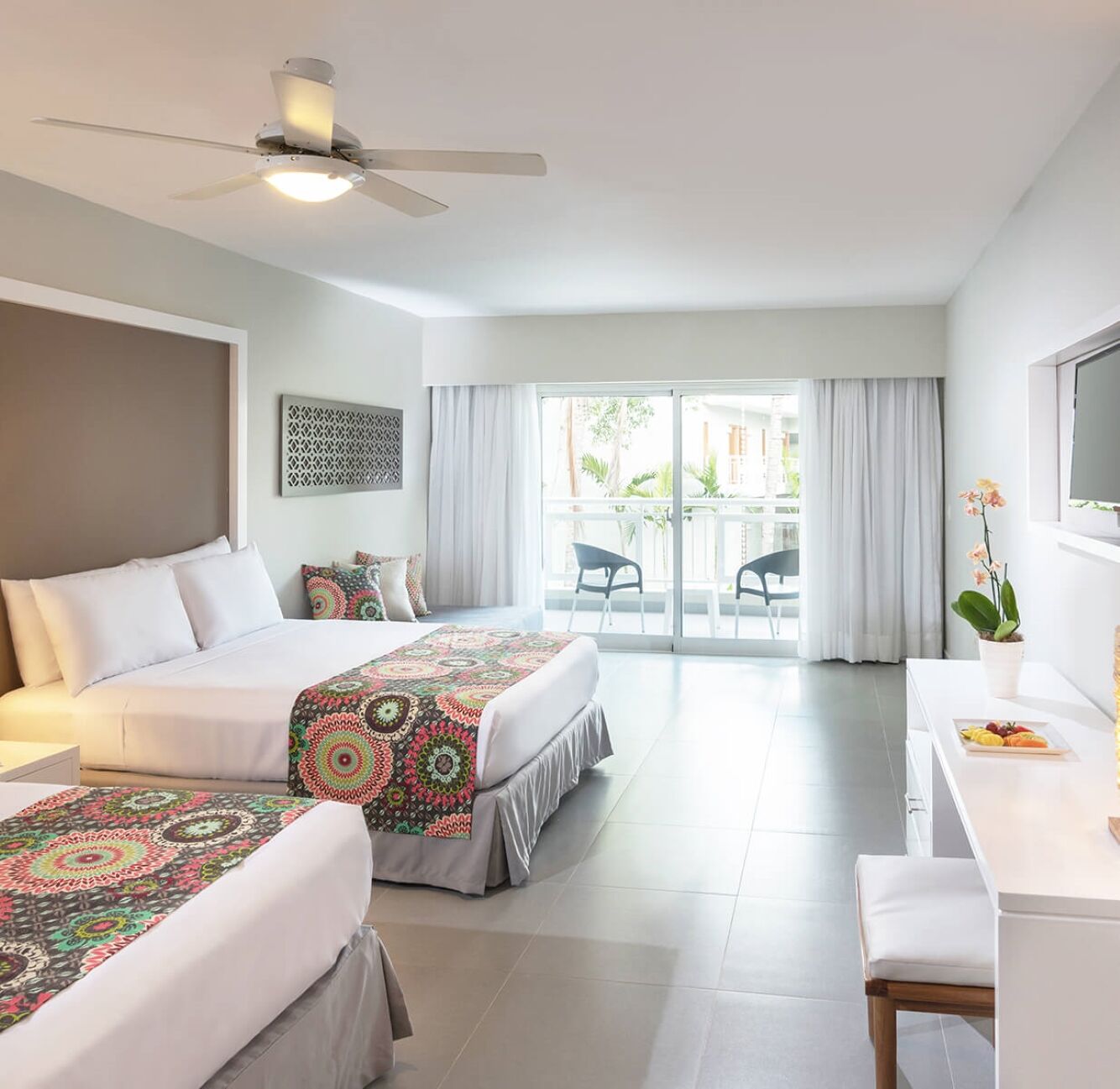 Hôtel Emotions Juan Dolio by Hodelpa 4* | République Dominicaine - Juan ...