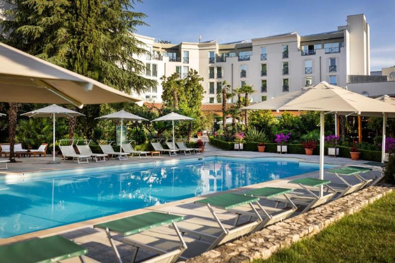 Rogner Hôtel Tirana 5* | Albanie - Voyages E.Leclerc | Réf : 1009003