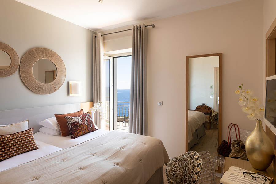 Hôtel Santateresa 3* | Corse - Bonifacio - Voyages E.Leclerc — Voyages ...