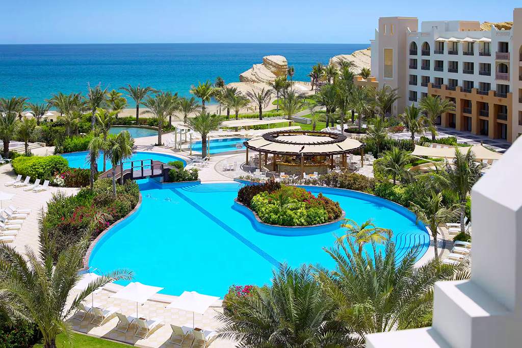Hôtel DoubleTree by Hilton Muscat Al Waha 5* | Oman - Voyages E.Leclerc ...
