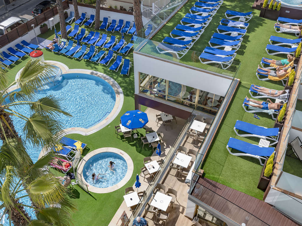 Découvrez Tossa de Mar en pension complète - 3* | Espagne - Costa Brava ...